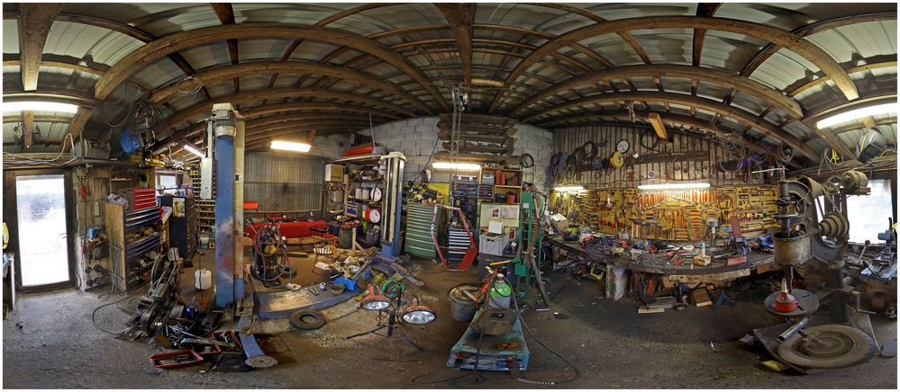 Die Schrauber- Werkstatt Foto & Bild | spezial, indoor, panorama Bilder ...