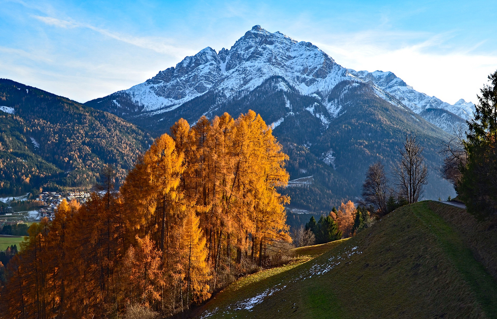 Die Serles Foto & Bild | world, bäume, schnee Bilder auf fotocommunity