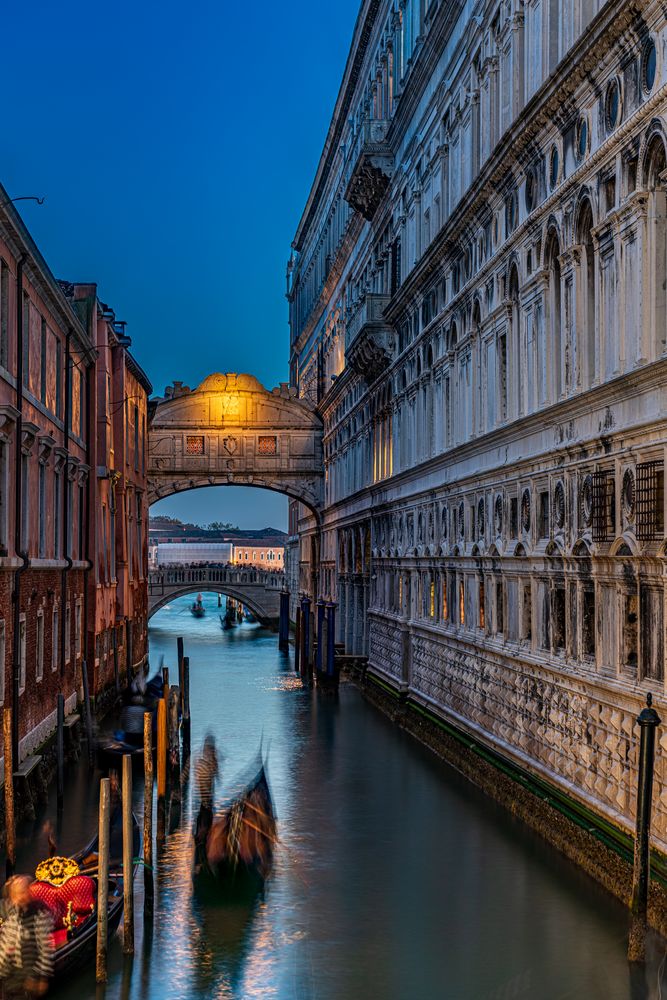 Die Seufzerbrücke (italienisch Ponte dei Sospiri) Foto & Bild | city, italy, world Bilder auf ...