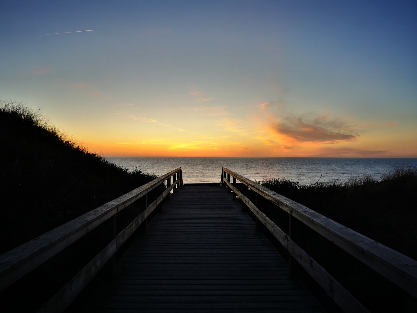 Die Sonne ist weg, die Menschen auch Foto & Bild | deutschland, europe ...
