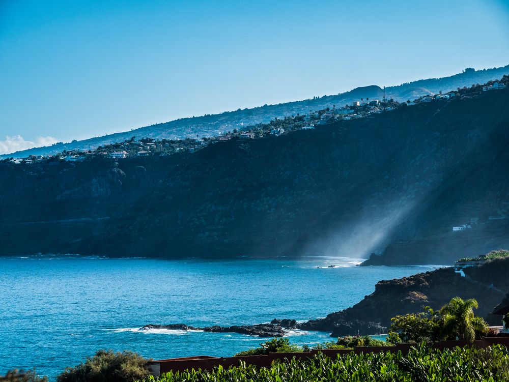 Die Sonne zeigt Dir den Strand... Foto & Bild | europe, canary islands ...
