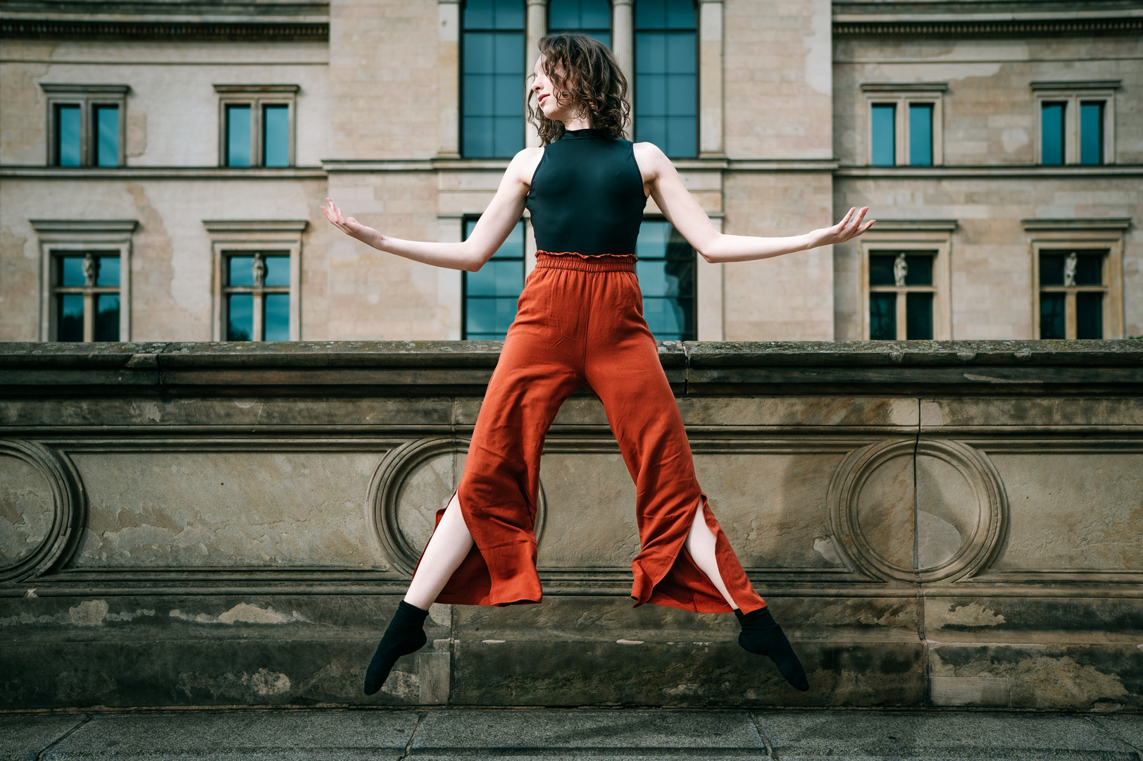 Die springende Tänzerin Foto & Bild | kunstfotografie & kultur, tanz, sommer Bilder auf ...