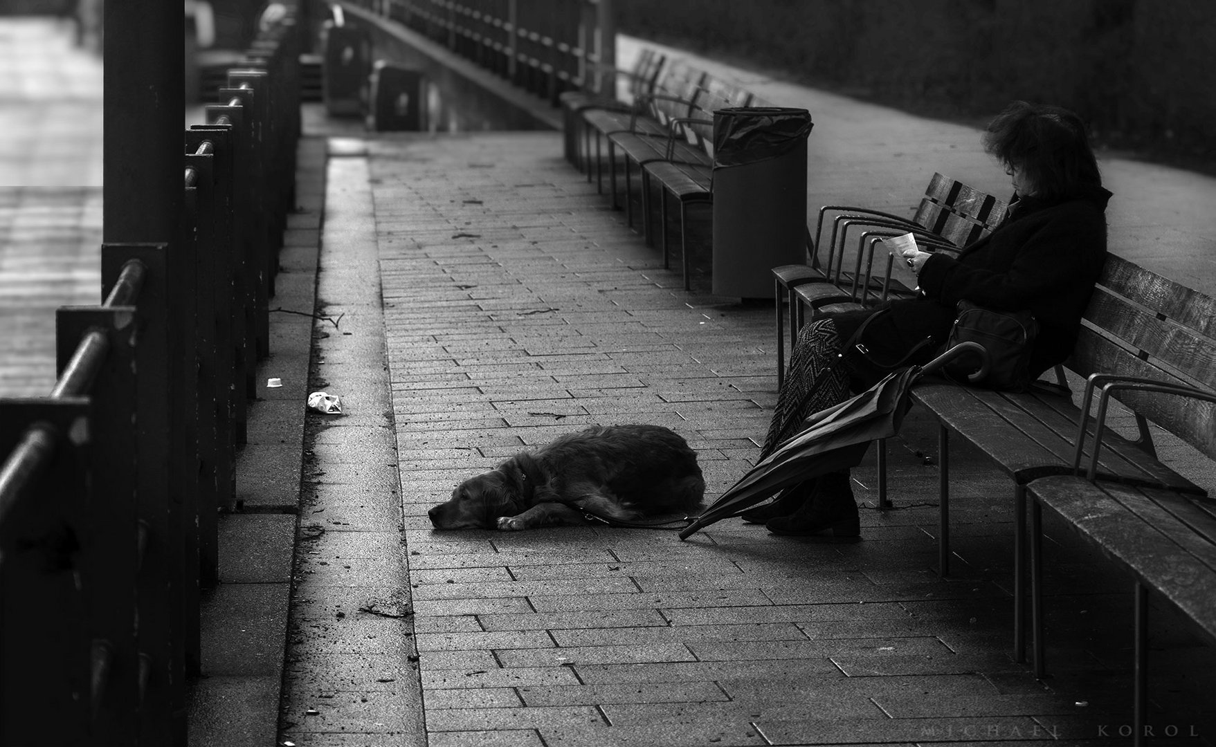 Die Stille Foto & Bild | streetfotografie mit menschen, people, street Bilder auf fotocommunity