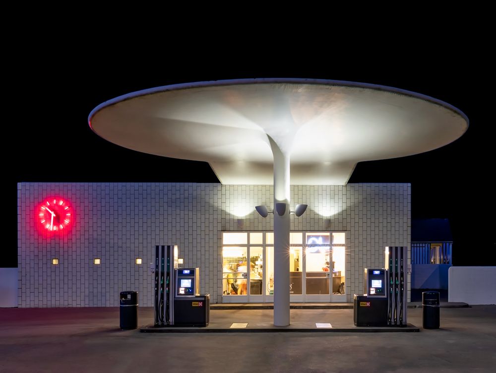 Die Tankstelle des Raumschiffs Enterprise Foto & Bild | architektur ...