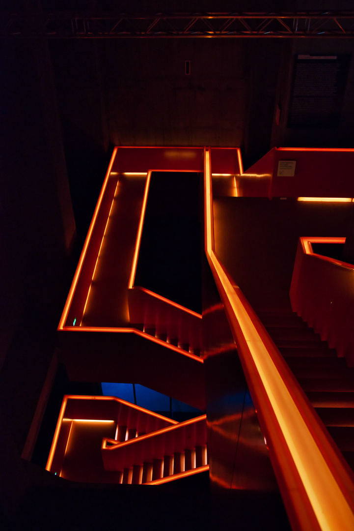 Die Treppe Foto & Bild | spezial, emotionen, staunen Bilder auf ...