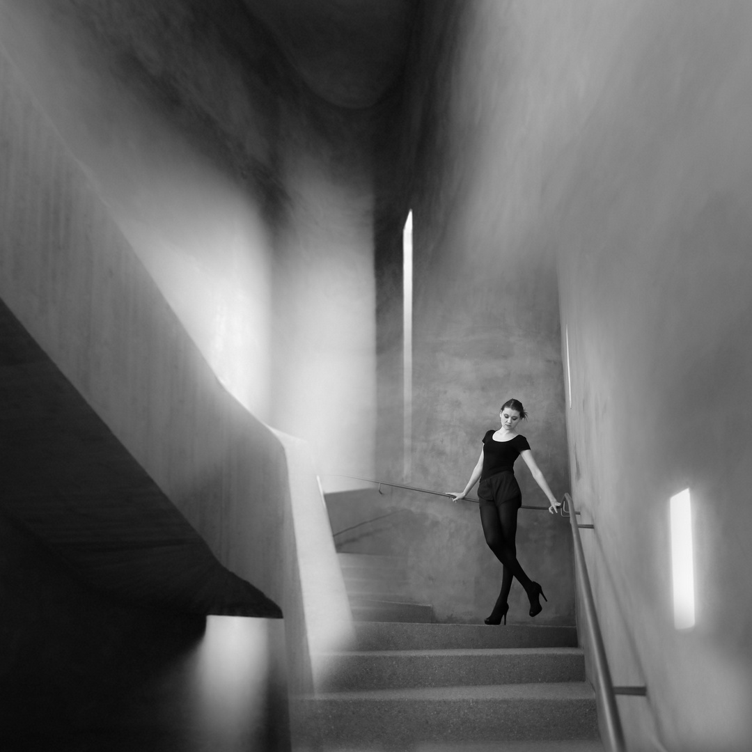 die Treppe Foto & Bild | indoor, fashion, menschen Bilder auf fotocommunity