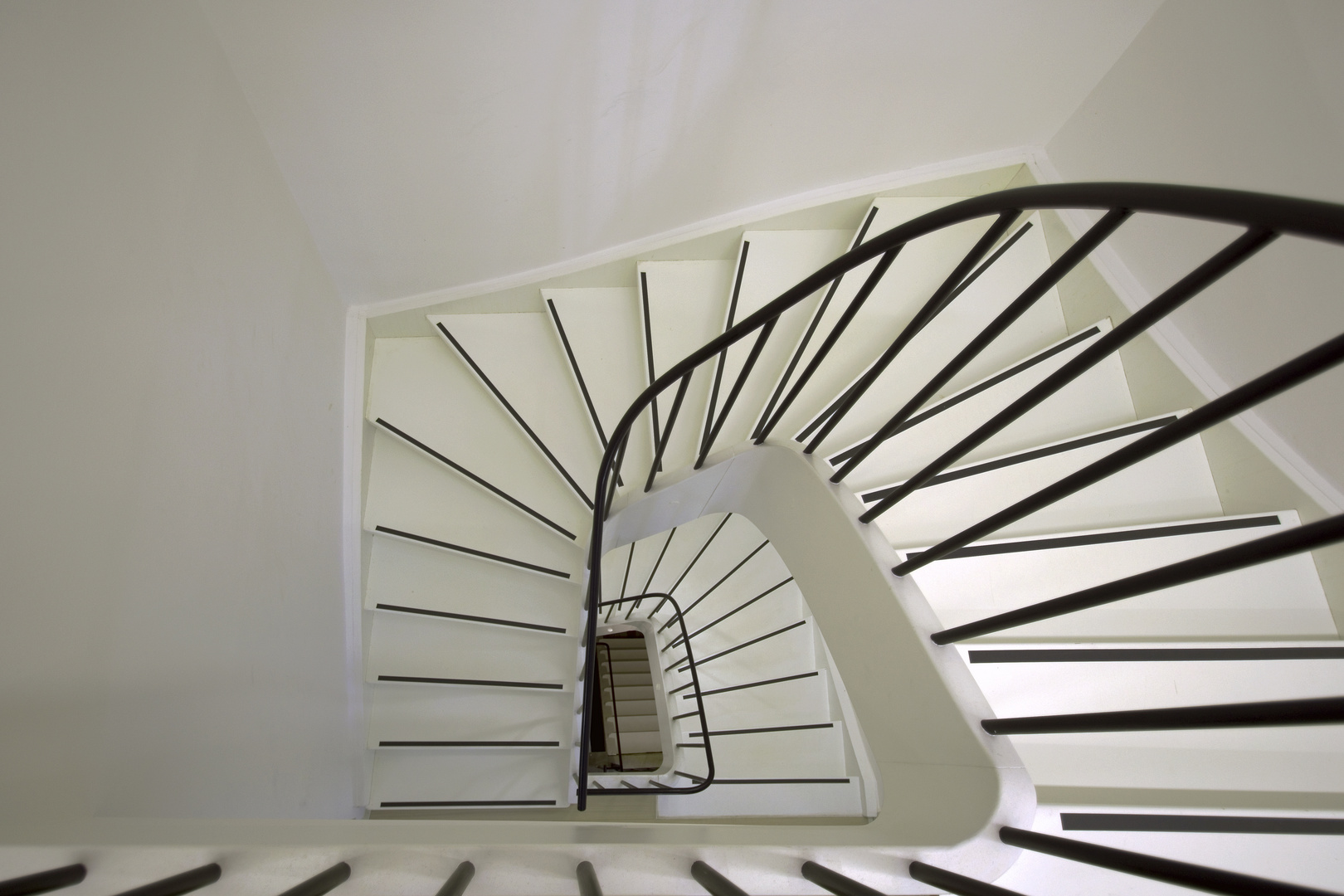 Die Treppe Foto & Bild | fotos, art, world Bilder auf fotocommunity