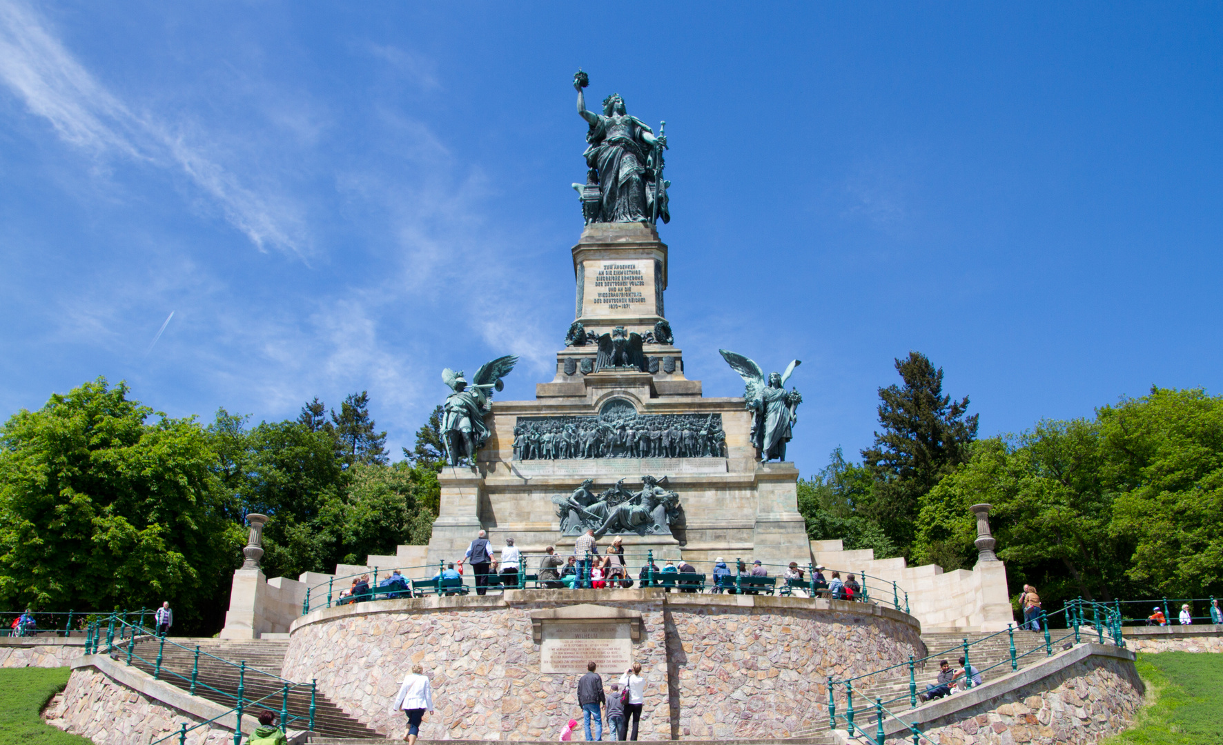 Die Wacht am Rhein Foto & Bild | deutschland, europe, hessen Bilder auf ...