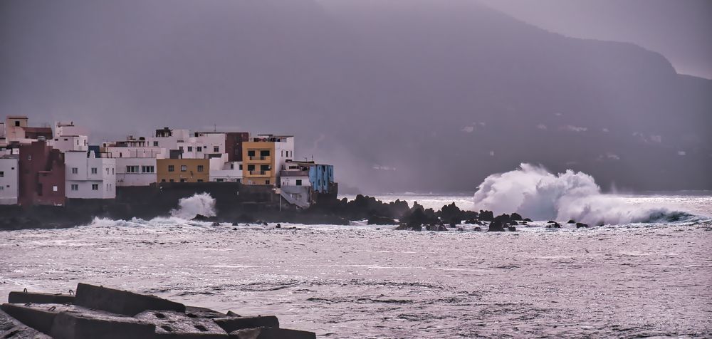 Die Welle - Puerto de la Cruz Foto & Bild | europe, canary islands die ...