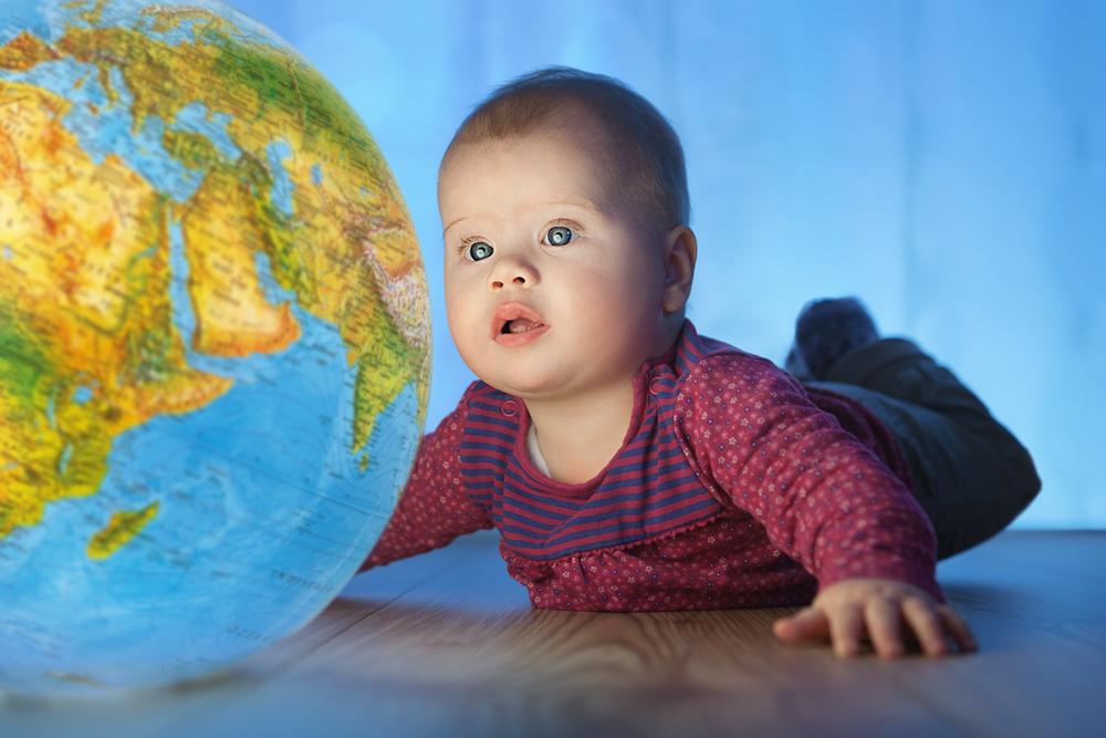 ...die Welt liegt ihr zu Füßen.. Foto & Bild | kinder, babies, kids-familiy-tiere Bilder auf ...