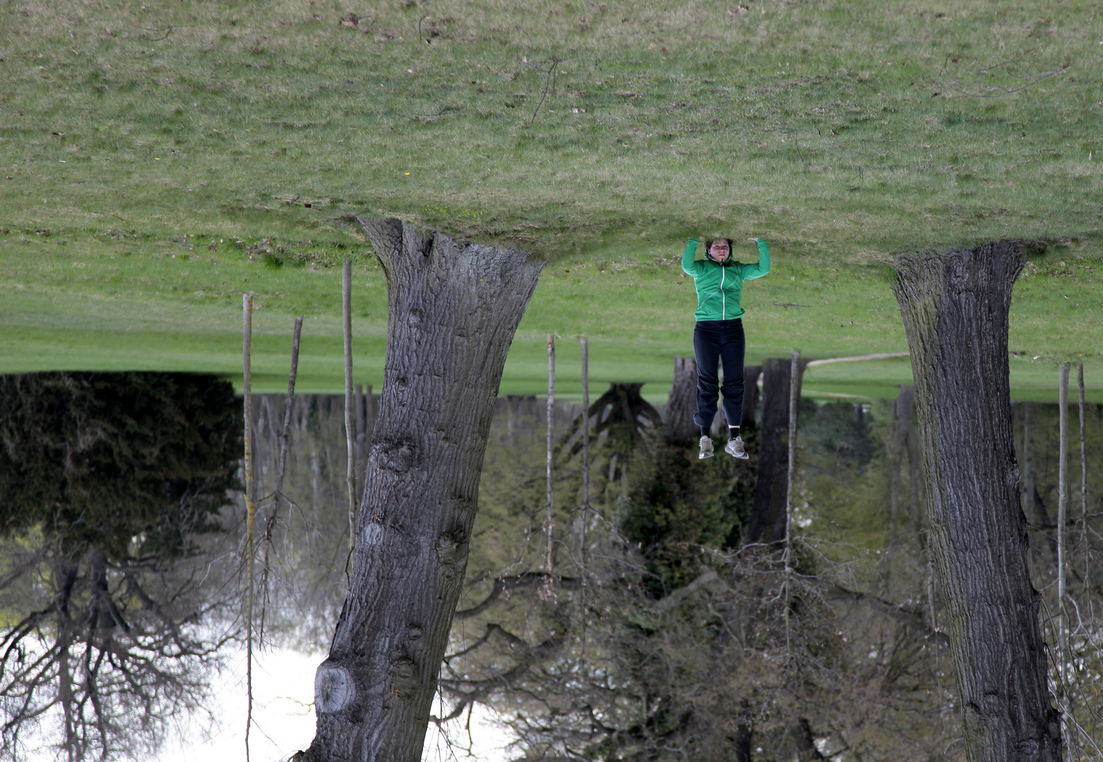 Die Welt steht Kopf! Foto & Bild | erwachsene menschen, menschen Bilder auf fotocommunity
