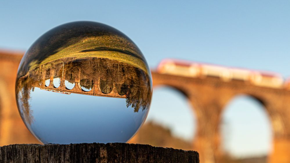 Die Welt steht kopf. Foto & Bild | sonstiges, natur und technik, fotos Bilder auf fotocommunity