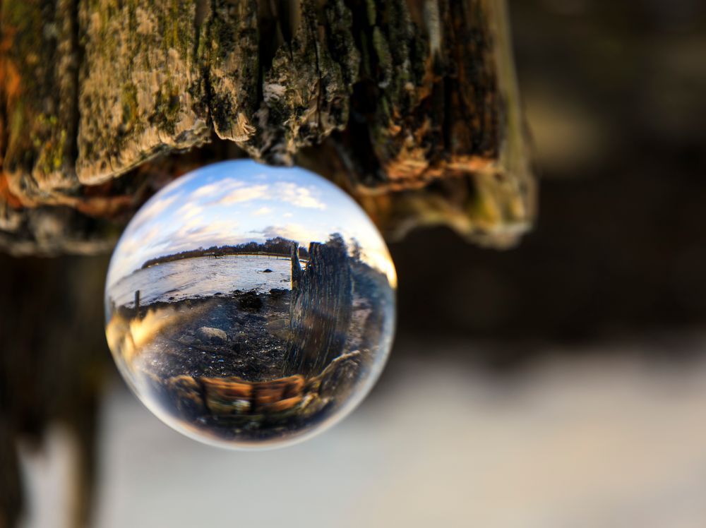 Die Welt steht Kopf Foto & Bild | landschaft, meer & strand, fotomontage Bilder auf fotocommunity