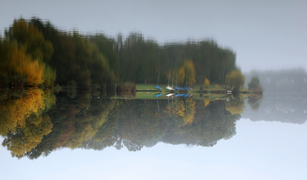 Die Welt steht Kopf ... Foto & Bild | experimente, gespiegelt, franken Bilder auf fotocommunity