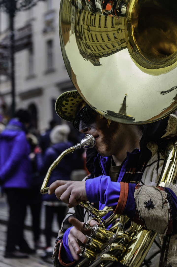 Die Welt steht Kopf Foto & Bild | fasching, world, dokumentation Bilder auf fotocommunity