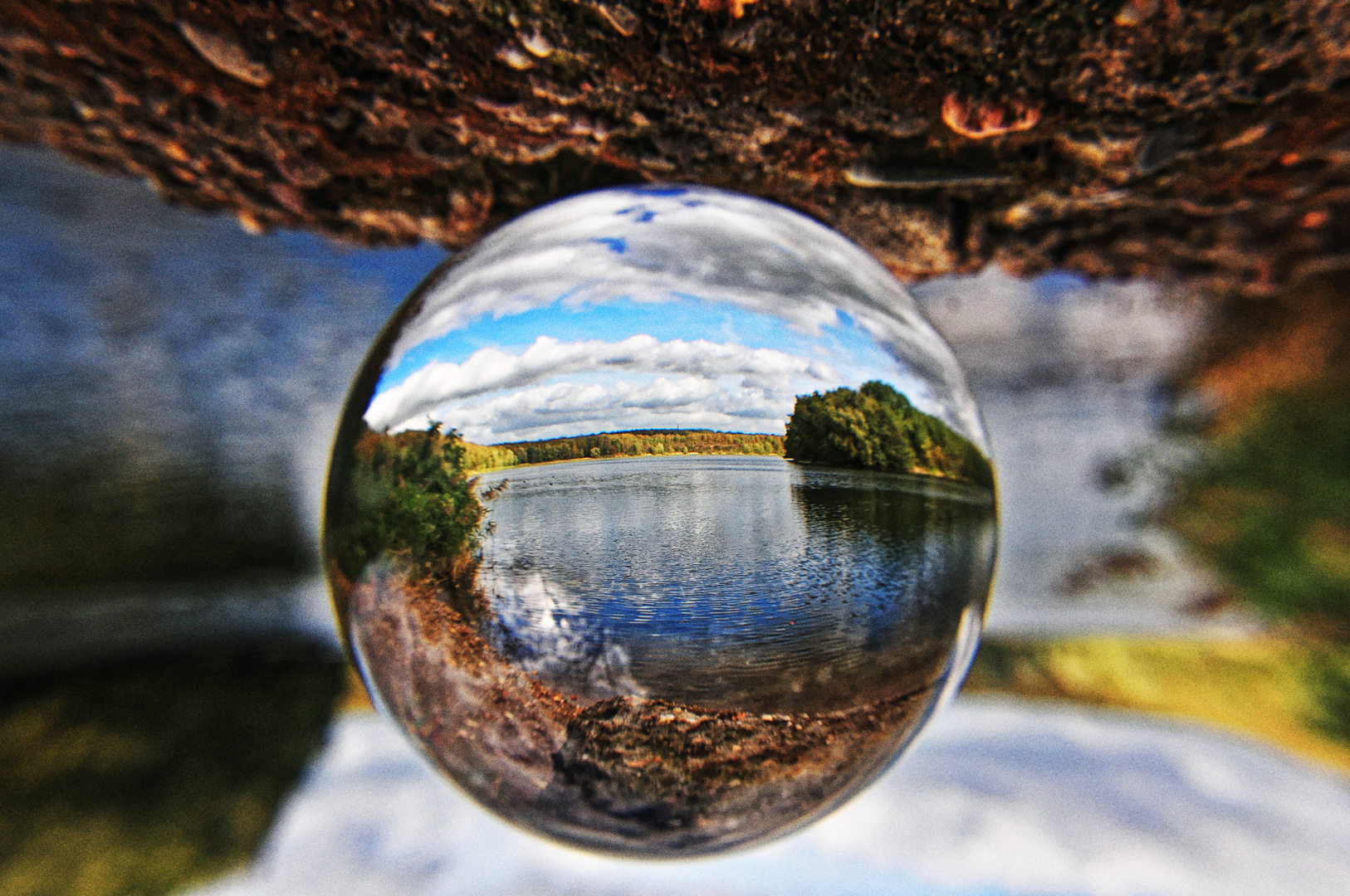 Die Welt steht Kopf Foto & Bild | landschaft, naturereignisse, bach, fluss & see Bilder auf ...