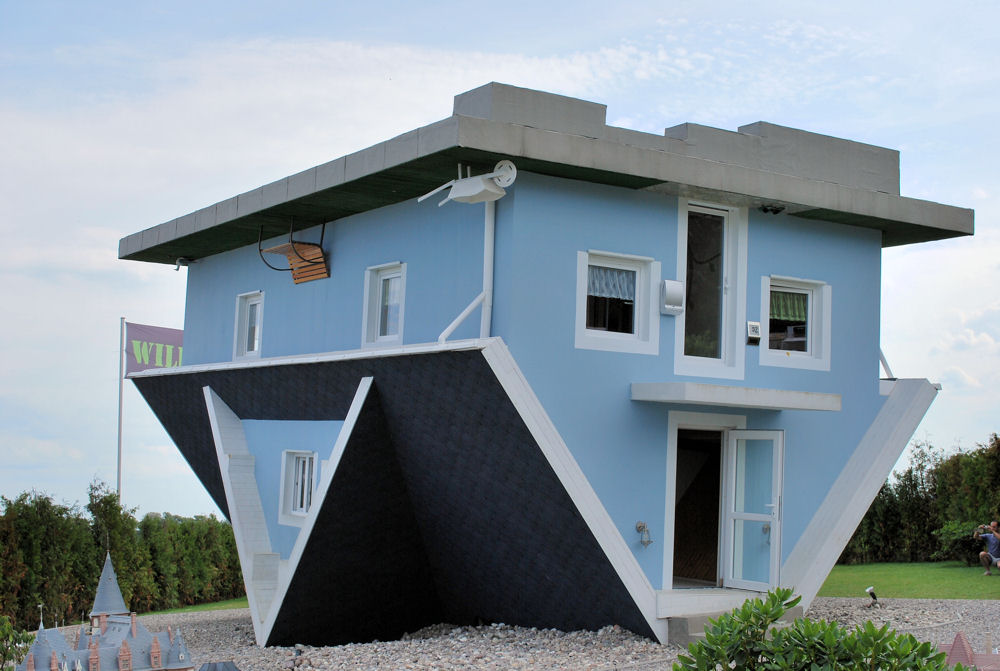 Die Welt steht Kopf ... Foto & Bild | architektur, motive Bilder auf fotocommunity