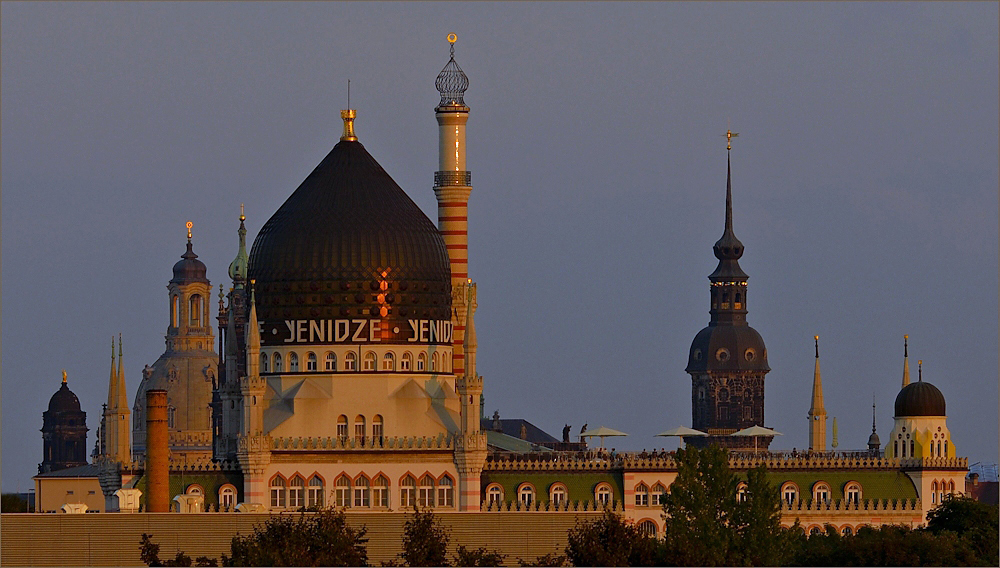 Die Yenidze ... Foto & Bild | sonnenuntergang, dresden, deutschland ...