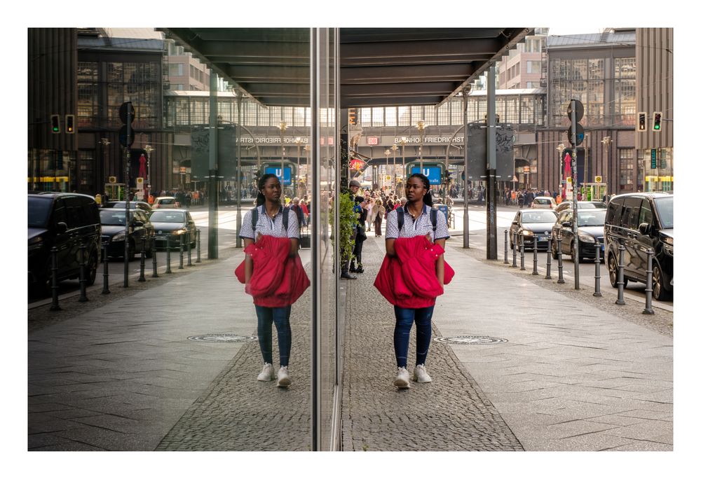 Die_gestohlene_Identität Foto & Bild | erwachsene menschen, streetfotografie mit menschen ...
