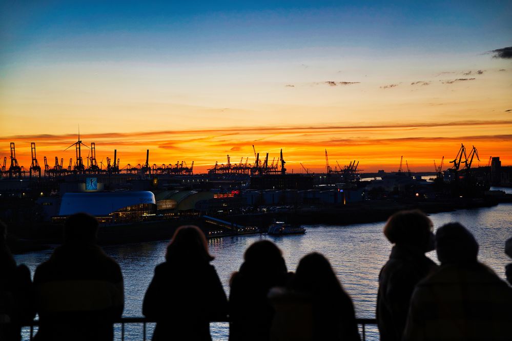 diese Aussicht von der Elphi Foto & Bild | deutschland, europe, hamburg ...