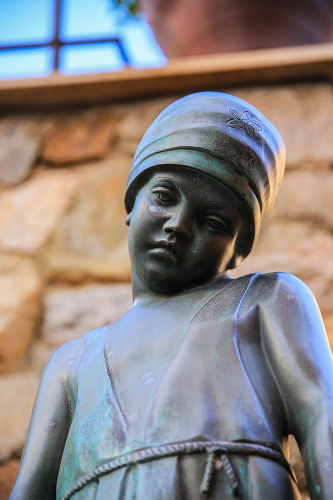 Diese Figur eines Kindes.... Foto & Bild | europe, spain, aragon ... Diese Figur eines Kindes.... Foto & Bild | europe, spain, aragon ...