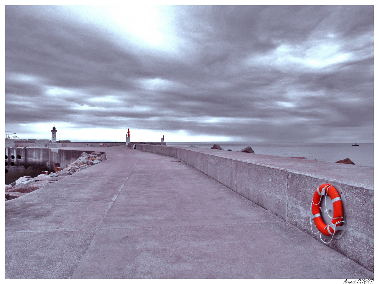 Digue port diélette (50) photo et image | naval, sujets Images ...