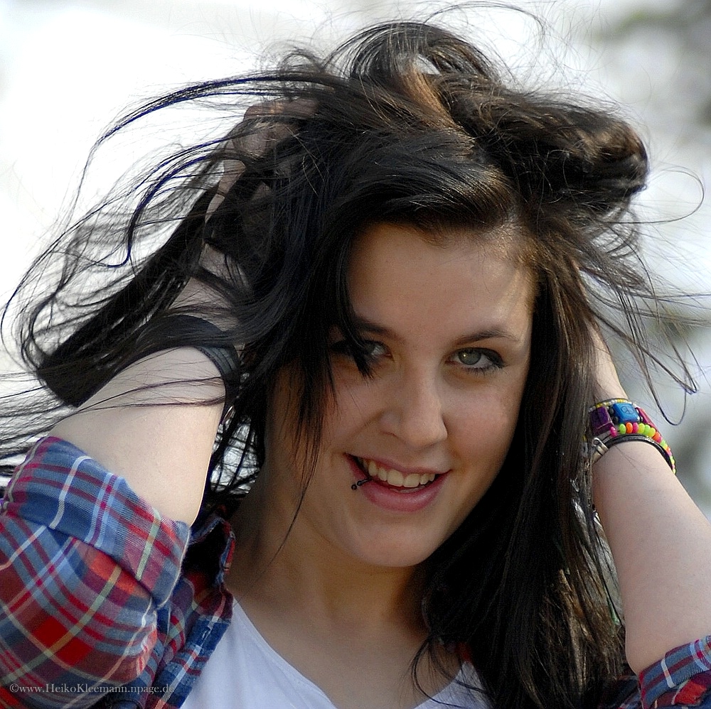 ~ disheveled ~ Foto & Bild | portrait, portrait frauen, outdoor Bilder ...