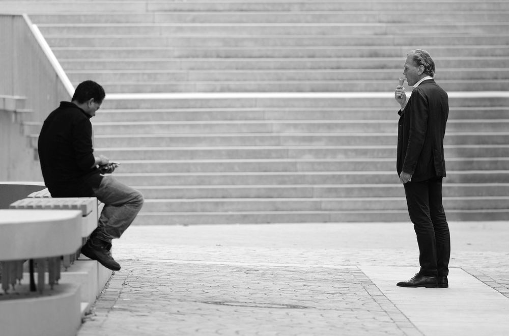 - Distance - Foto & Bild | erwachsene menschen, streetfotografie mit menschen, menschen im alter ...