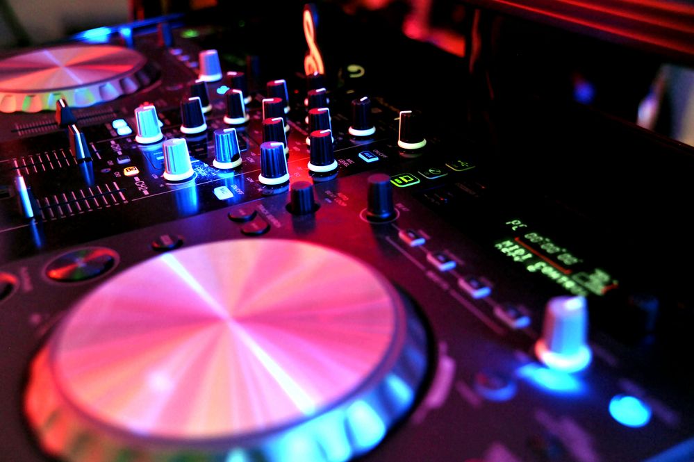DJ Mischpult Foto & Bild | kunstfotografie & kultur, musik & konzert ...