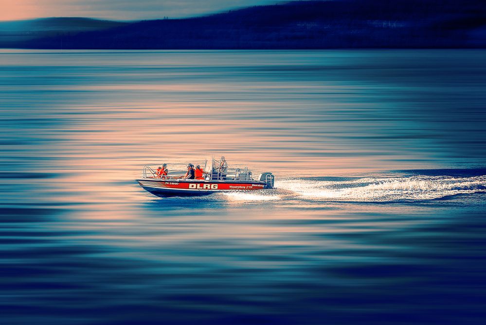 DLRG Boot Foto & Bild | schiffe und seewege, verkehr & fahrzeuge, boot ...