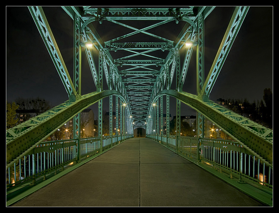 Döblinger Steg Foto & Bild | architektur, architektur bei nacht, motive ...