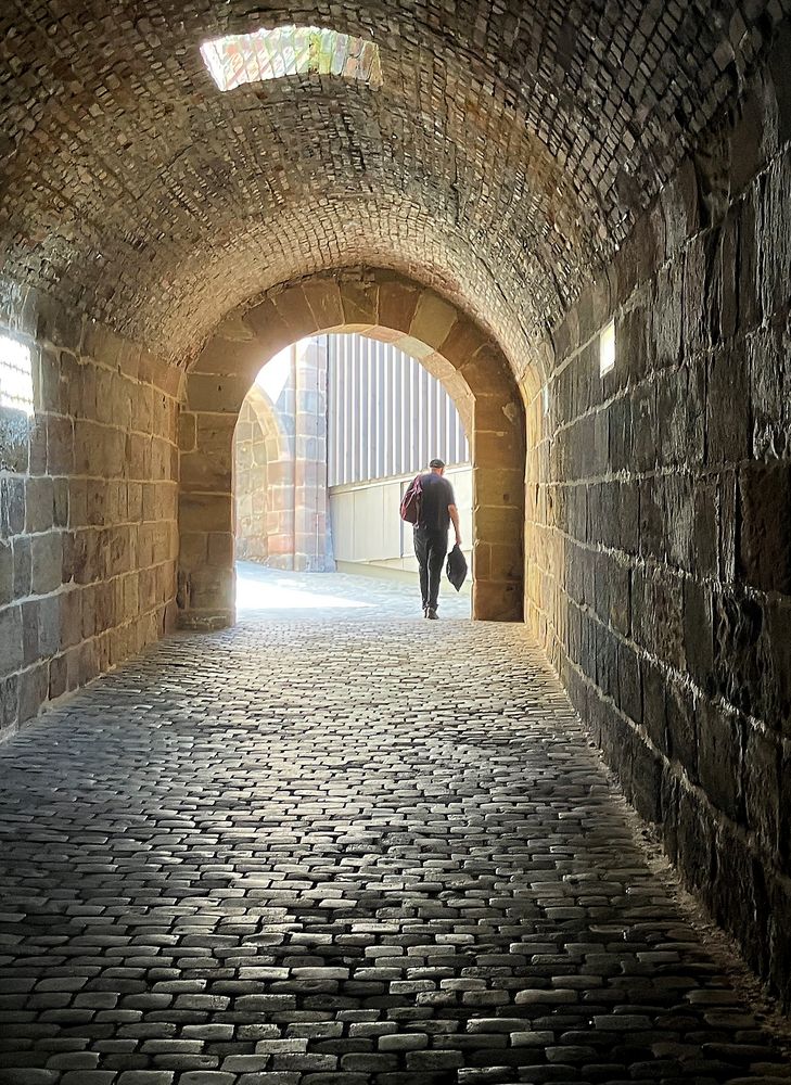 Donnerstag mit Durchblick 10.08.23 Foto & Bild | spezial, sommer, streetart Bilder auf fotocommunity