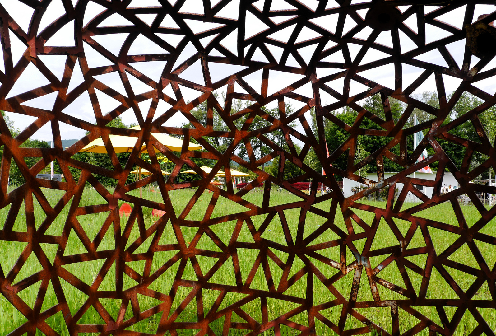 Donnerstag mit Durchblick Foto & Bild | landschaft, garten- & parklandschaften, projekte Bilder ...