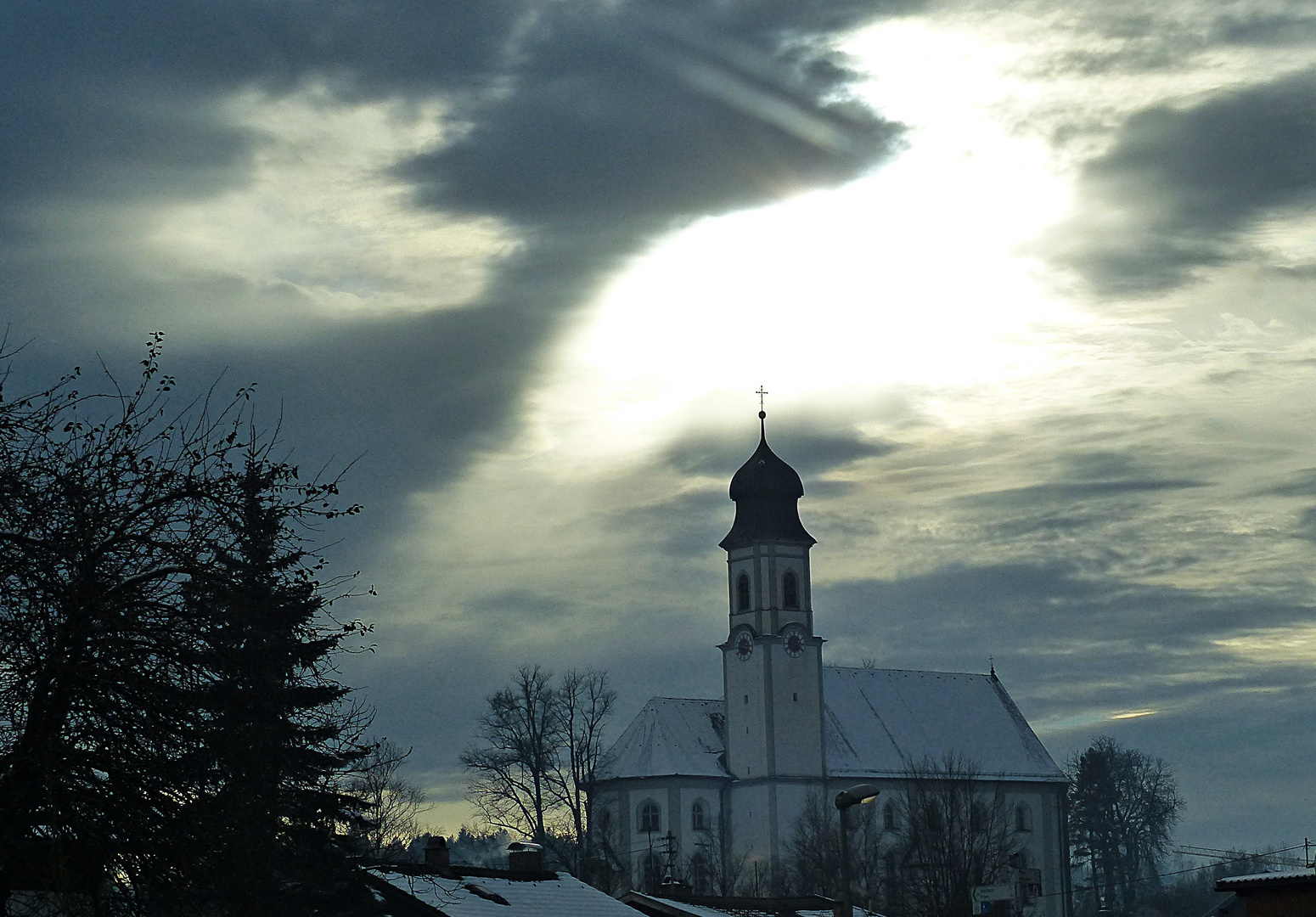 Donnerstag mit Durchblick Foto & Bild | architektur, sakralbauten, projekte Bilder auf fotocommunity