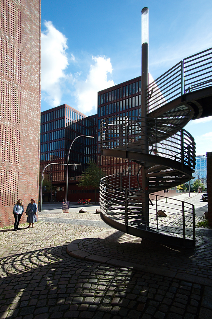 Donnerstag mit Durchblick - Hamburger Durchsicht Foto & Bild | deutschland, europe, hamburg ...