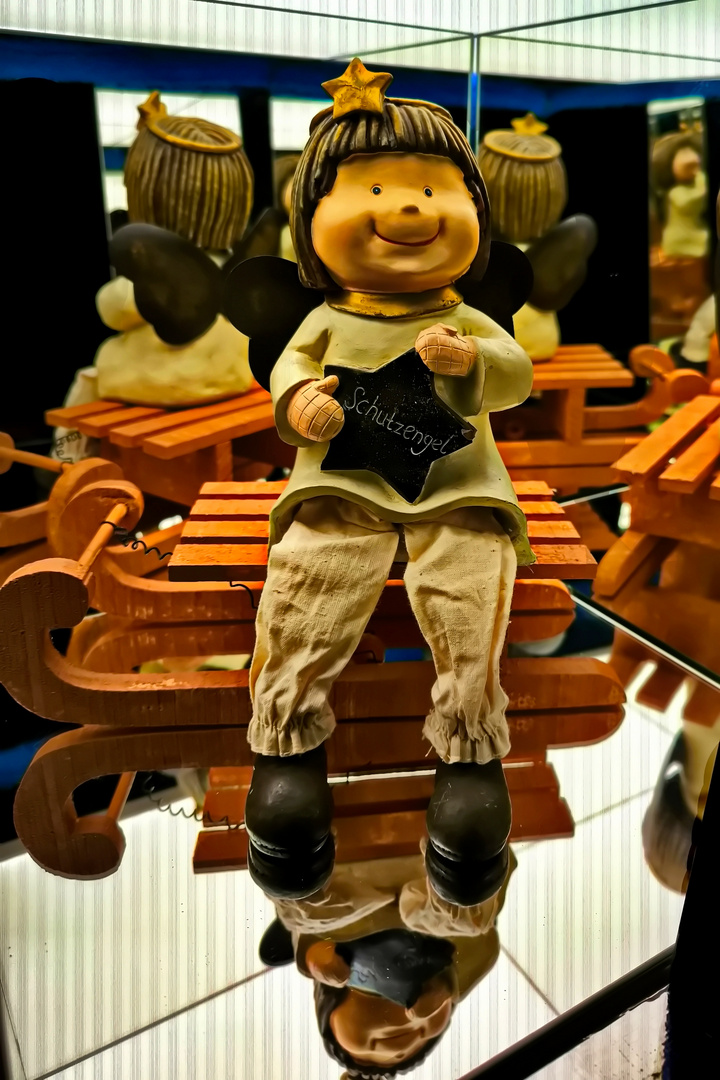 Donnerstag mit Durchblick - Zeigt einen Schutzengel auf einem Schlitten Foto & Bild ...