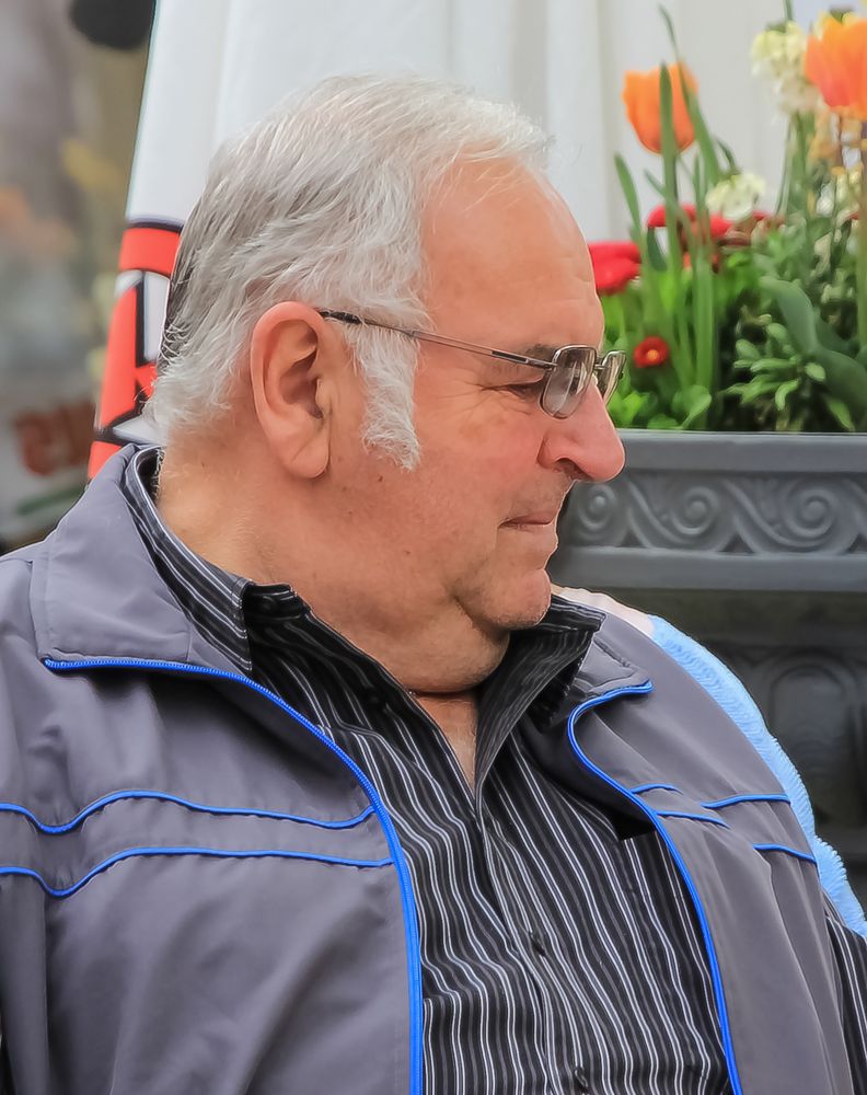 Doppelgänger IV Foto & Bild | street, outdoor, mann Bilder auf ...