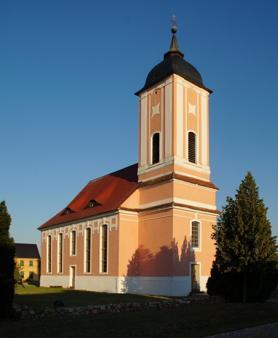 Dorfkirchen (10): Barockkirche auf dem Anger von Reesdorf Foto & Bild ...