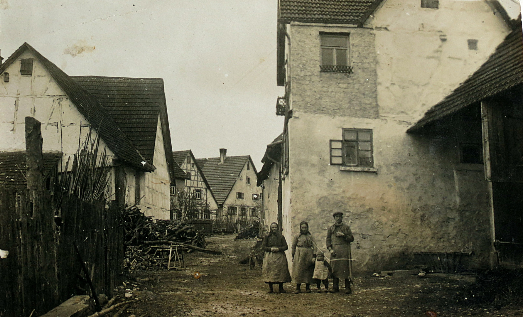 Dorfstraße in Gruorn, schwäbische Alb Foto & Bild | reportage ...