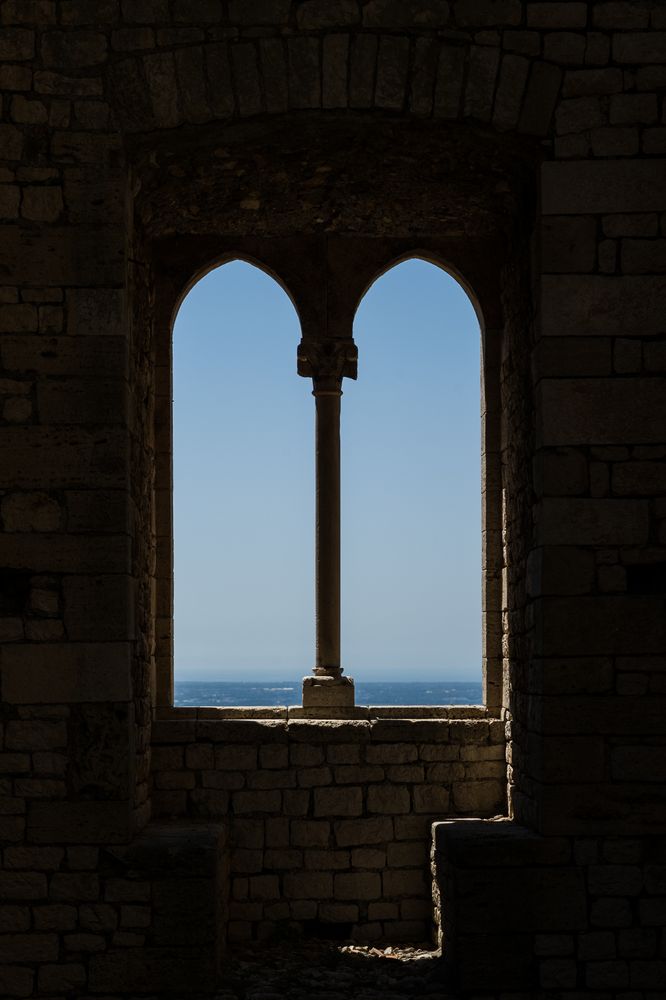 Double-arched Window Foto % Immagini| architetture, paesaggi, mare Foto ...