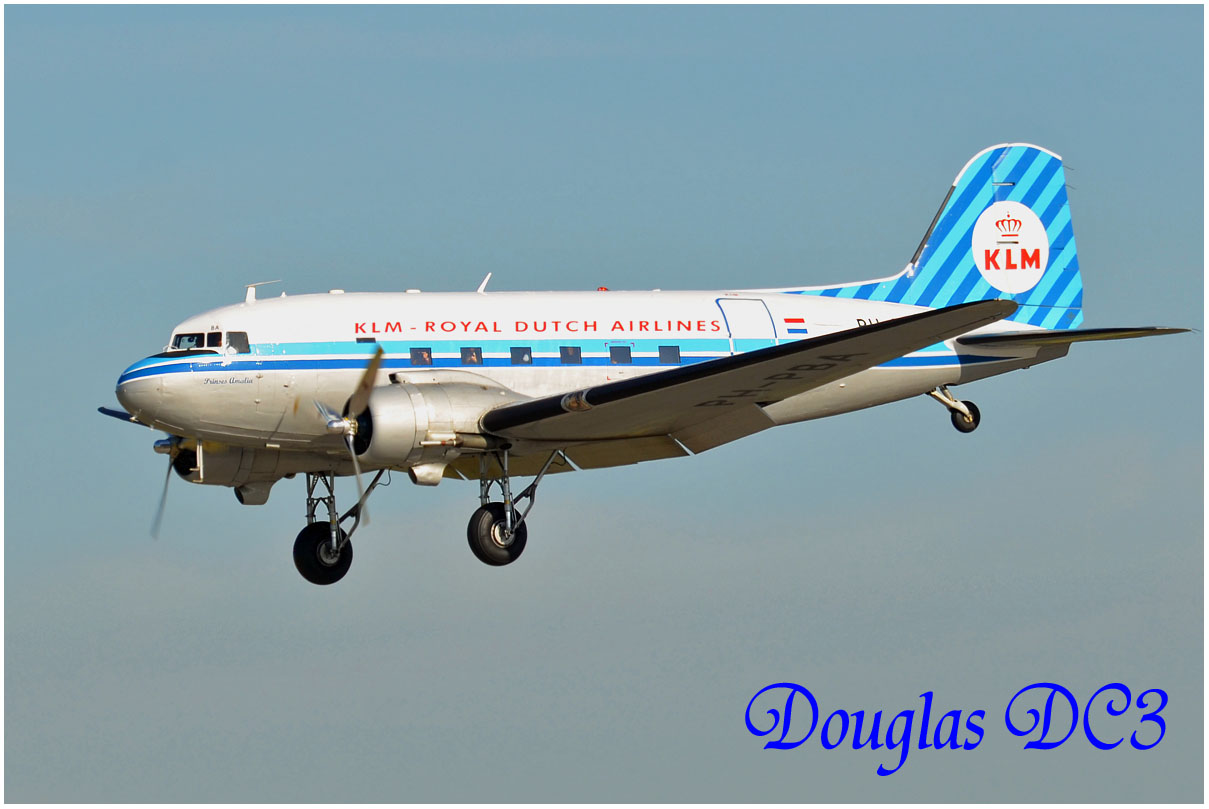 DOUGLAS DC 3 Foto & Bild | luftfahrt, oldtimer-flugzeuge, verkehr ...