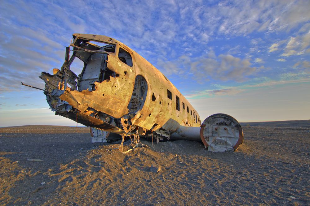 Douglas Super DC-3 der US Navy, Island Foto & Bild | spezial, douglas ...