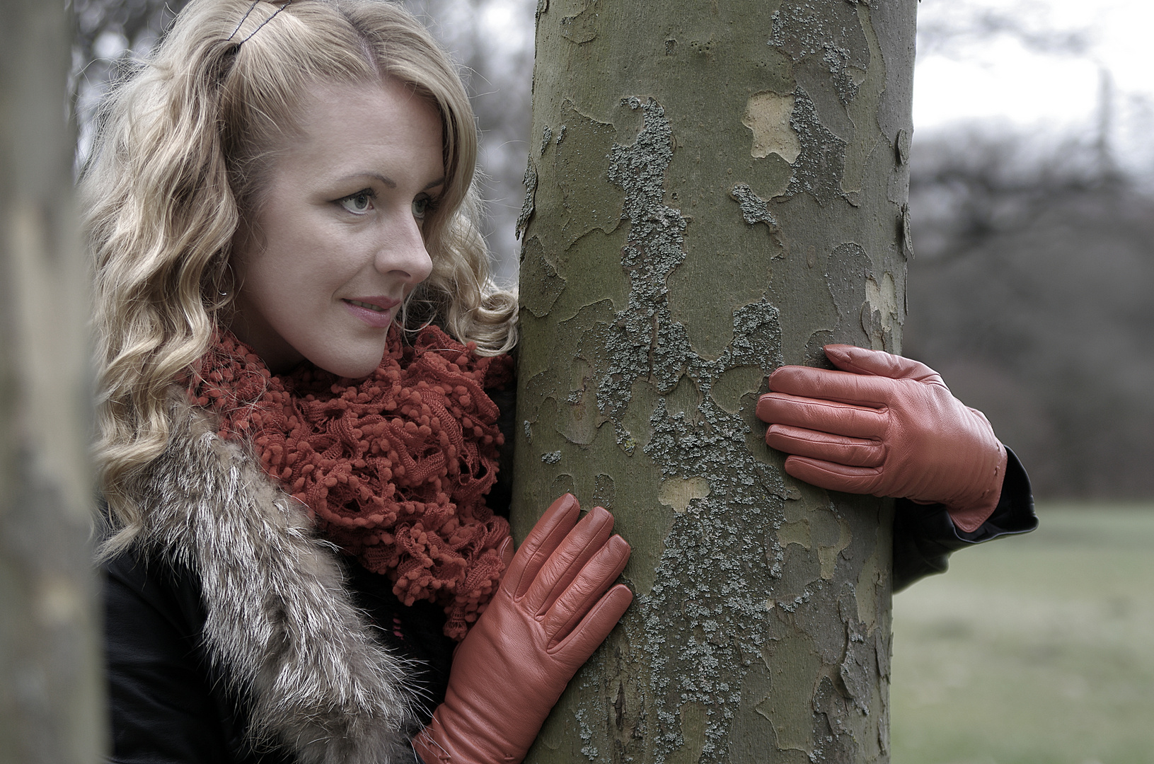 Dovile Mit Handschuhen Foto And Bild Fashion Outdoor Frauen Bilder