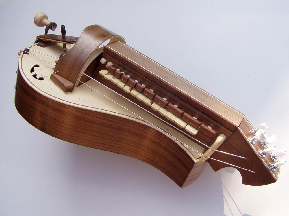 Drehleier in moderner Bauweise Foto & Bild | kunstfotografie & kultur ...