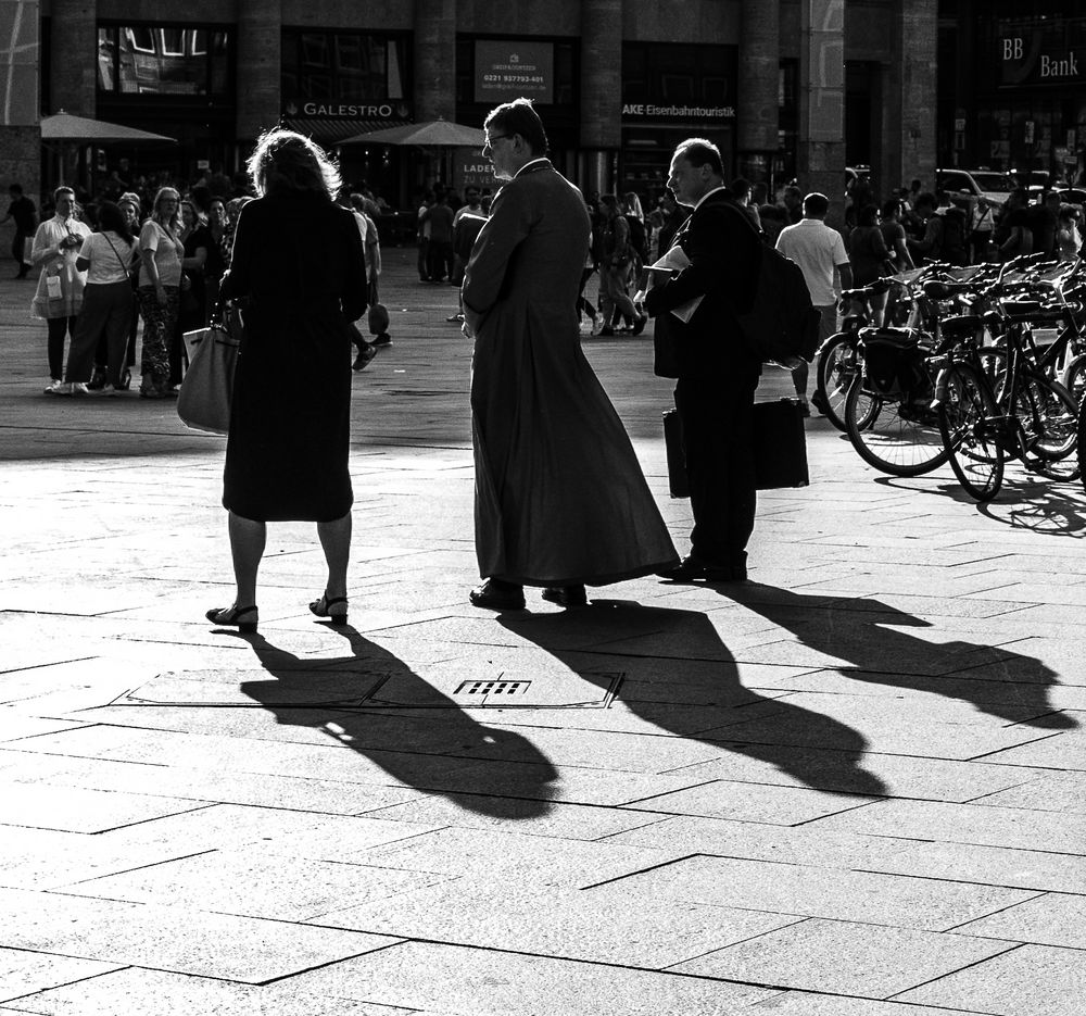 Drei Schatten ... Foto & Bild | erwachsene menschen, deutschland, europe Bilder auf fotocommunity