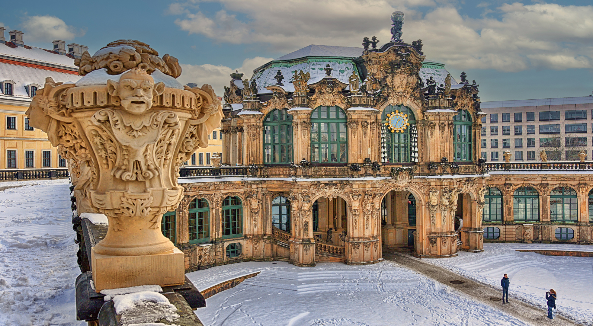 DRESDEN - winterlicher Zwinger - Foto & Bild | city, world ...