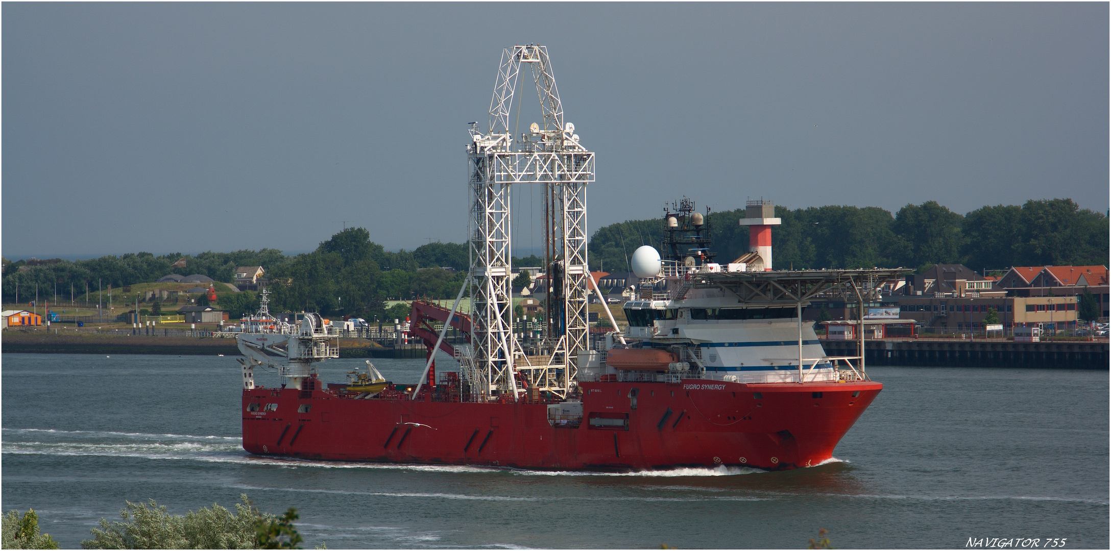 Drill Ship FUGRO SYNERGY, Rotterdam Foto & Bild | schiffe und seewege ...