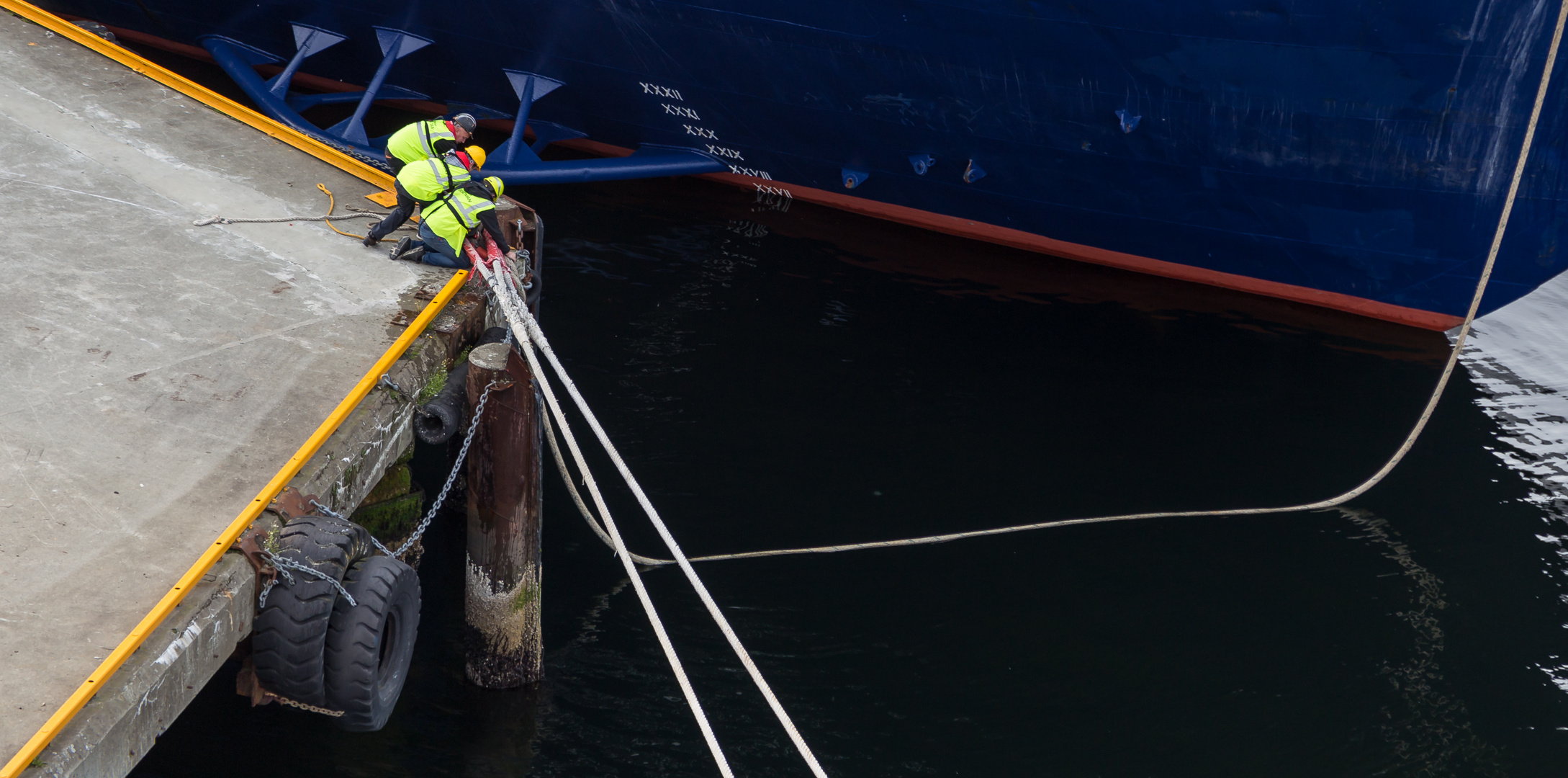 "Du musst den Nippel durch die Lasche ziehen..!" Foto & Bild | outdoor ...