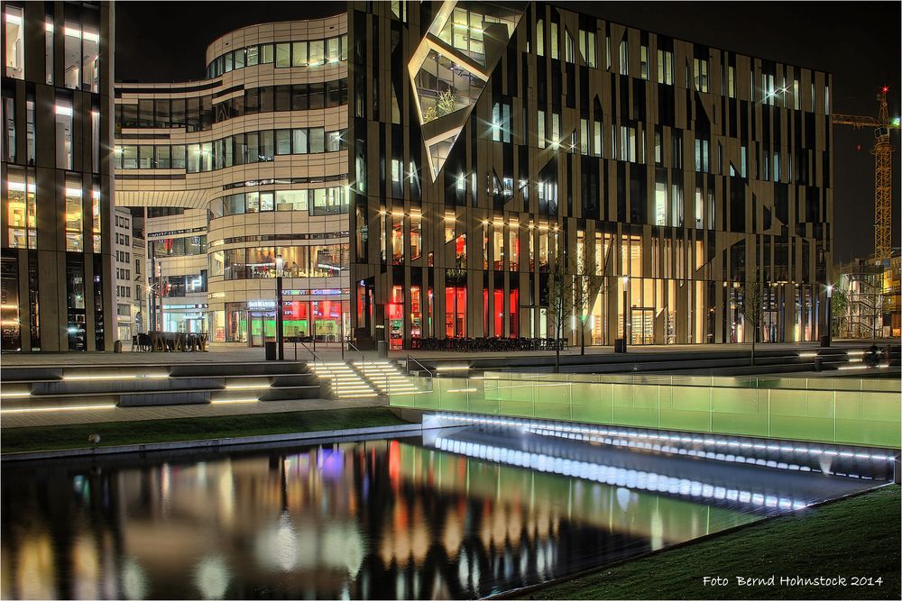 Düsseldorf Kö-Bogen ..... Foto & Bild | architektur, architektur bei nacht, die welt bei nacht ...