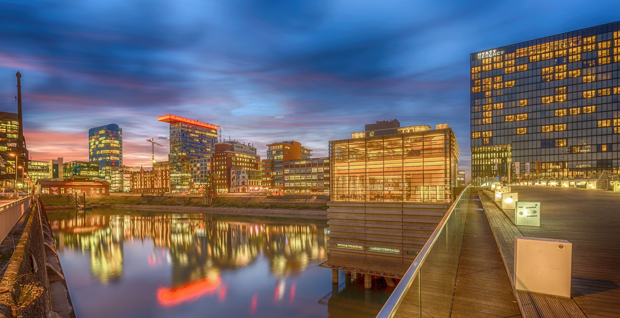 # Düsseldorfer Medienhafen Foto & Bild | architektur, düsseldorf ... # Düsseldorfer Medienhafen Foto & Bild | architektur, düsseldorf ...